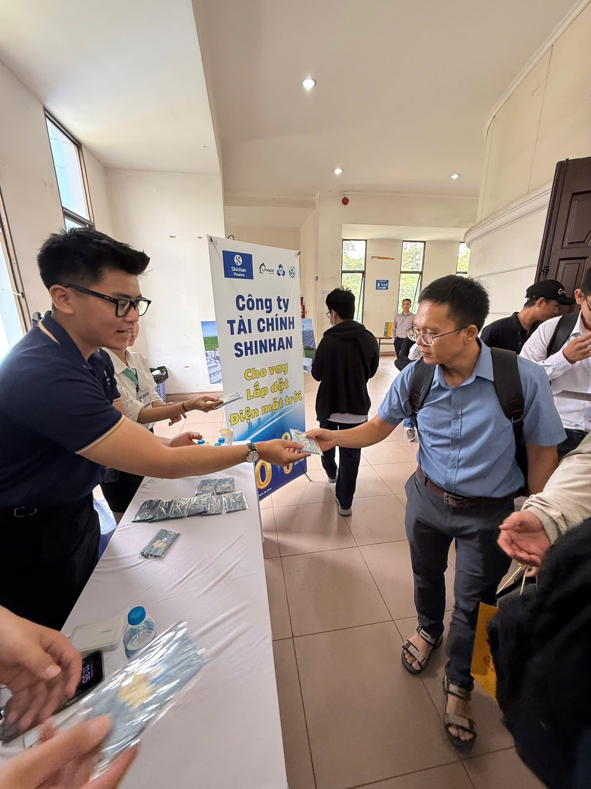 Shinhan Finance đồng hành cùng Lithaco lan tỏa giải pháp tài chính xanh ...