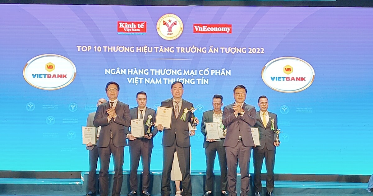 Vietbank vào top 10 thương hiệu tăng trưởng ấn tượng 2022