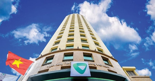 Vietcombank lần thứ 6 liên tiếp được vinh danh Giải thưởng Ngân hàng ...